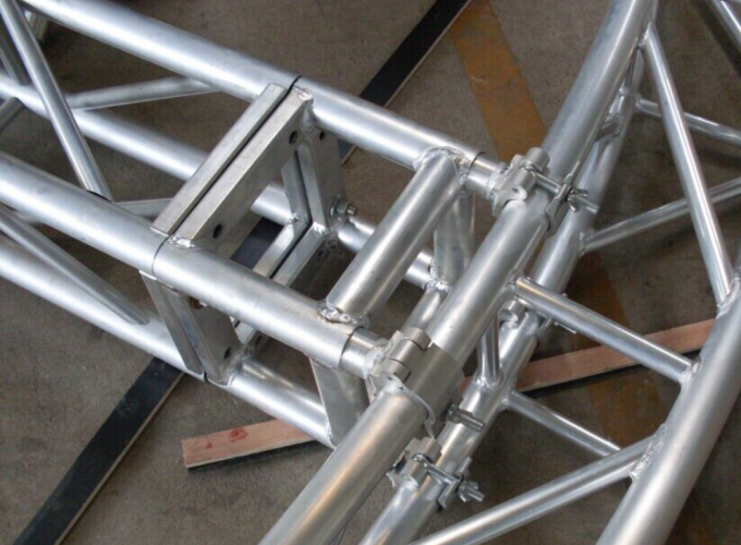 Mobile Stage Roof Pyramid Truss With Sound Wings Flying System