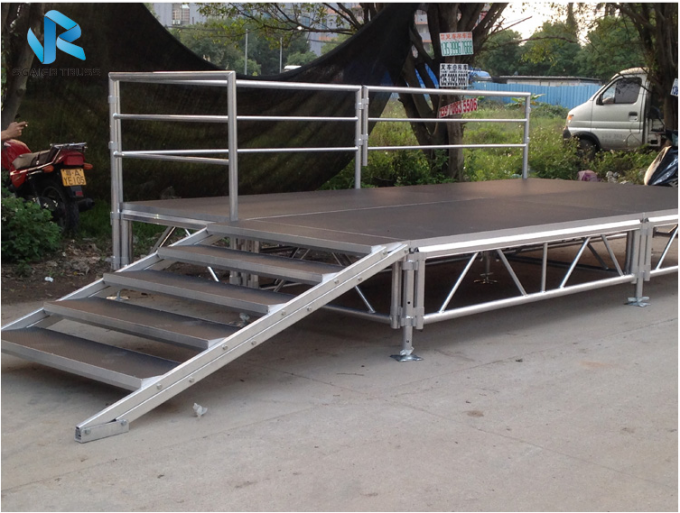 1.22*2.44m Portable Outdoor Aluminum Stage Platform With Truss Structure