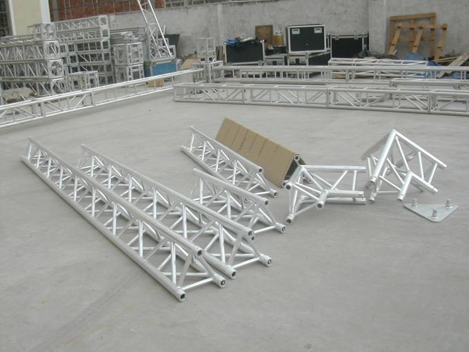 Lightweight Spigot Aluminum Triangle Lighting Truss Corrosion Resistance