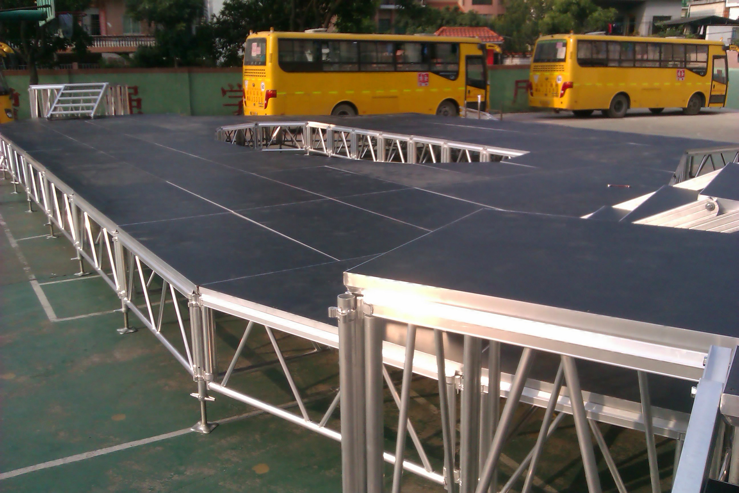Portable Outdoor Stage Truss Display Aluminum Stage Platform With ...