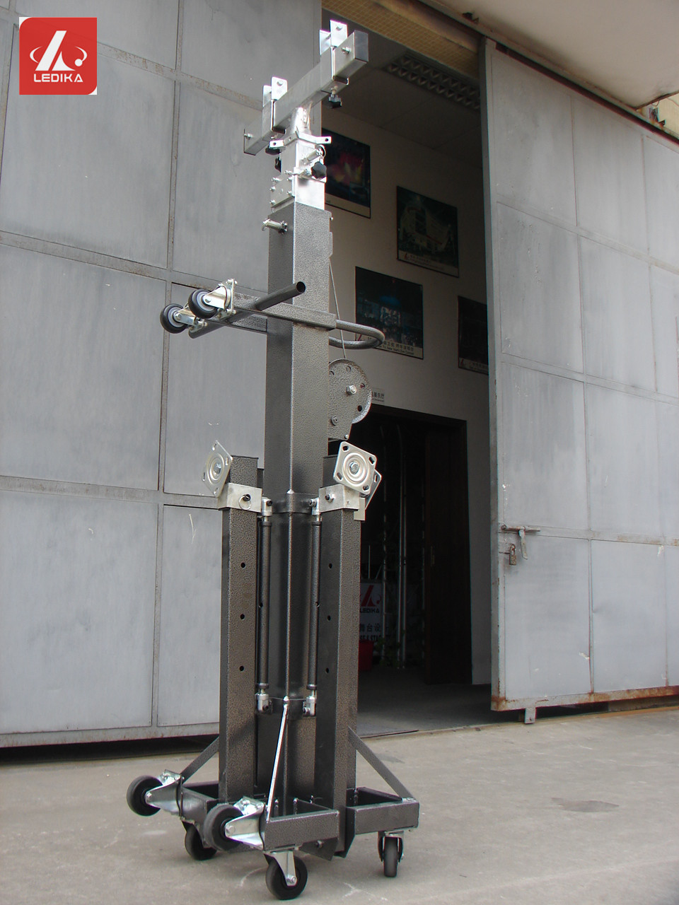 500KG Great Load Capacity Elevator Tower Systems For Indoor / Outdoor ...