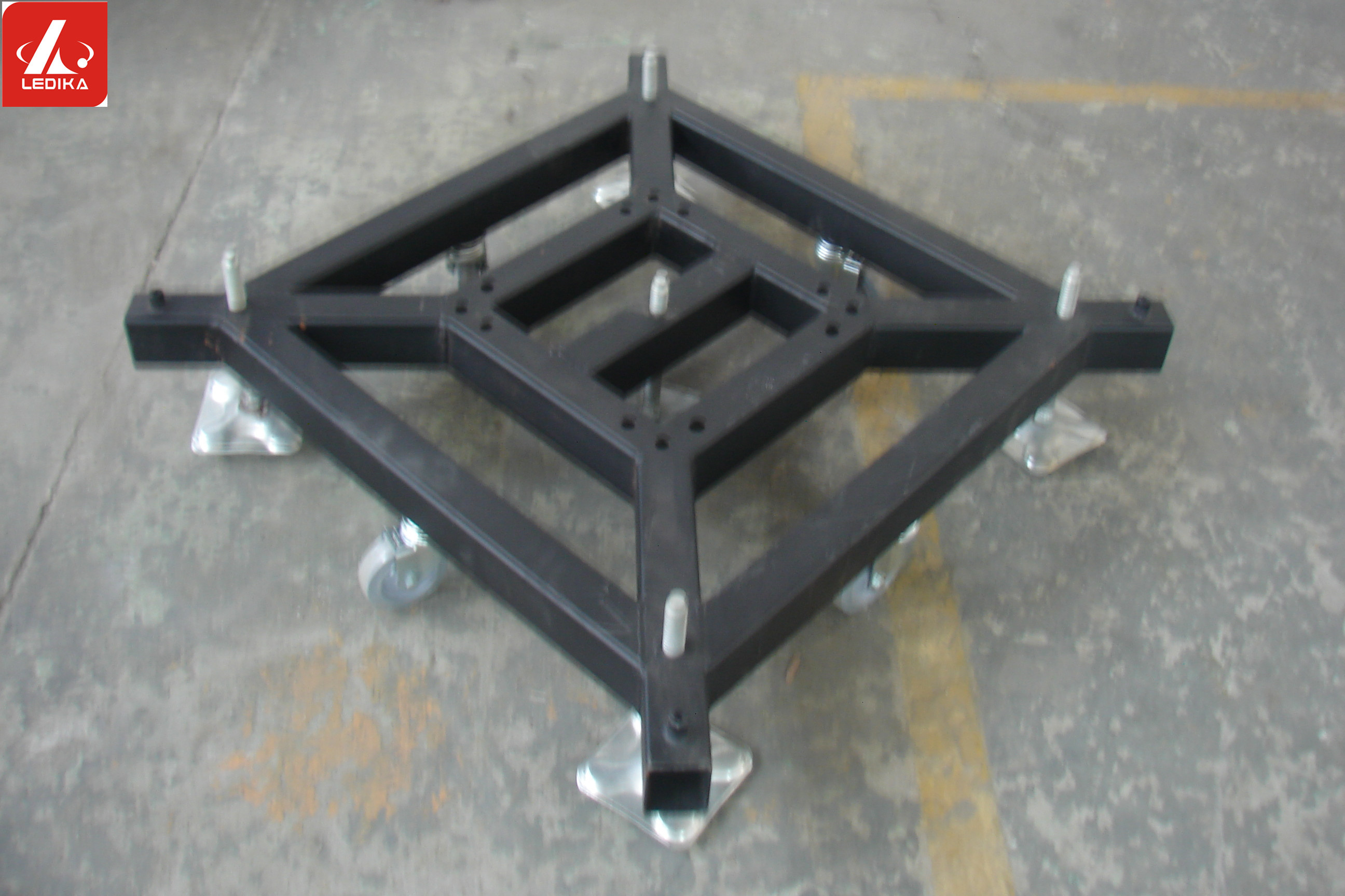 Removable Stage Truss Systems Lift Steel Base Plate With Wheels ...