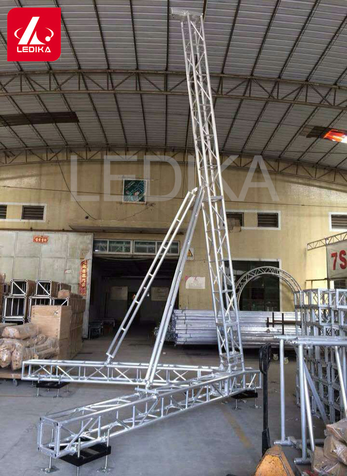 ISO Line Array Speaker Hanging Truss System 8 Meter Height 1.1 Ton Max ...