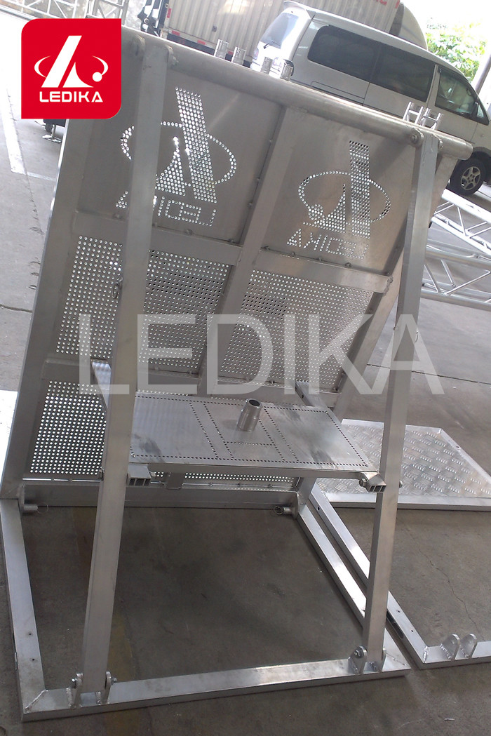 Stable Stage Metal Crowd Control Barriers Heavy Duty Interlocking Coated